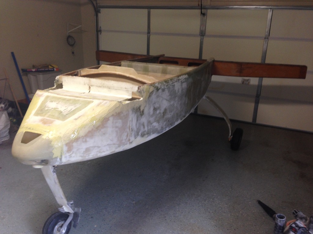 Spar installed! – Dave's Plane